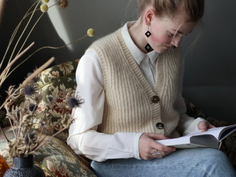 Robin Vest - Knitamore